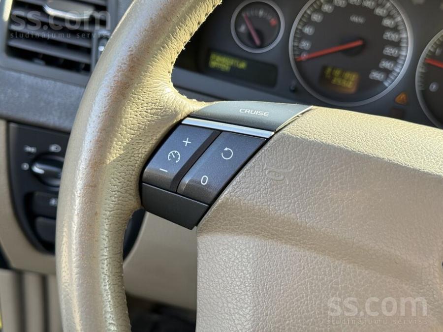 Черный Вольво ХС90 2006 в Юрмала, объемом двигателя 2.40 л и пробегом 0 тыс. км за 5950 €, фото 31 на AUTOMOTO.COM.LV