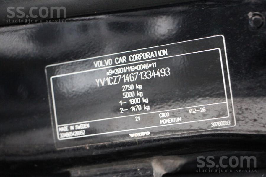 Black Volvo XC90 2006 in Riga, with an engine capacity of 2.40 L and mileage of 250 thousand km for 7250 €, photo 25 on AUTOMOTO.COM.LV