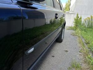 Black Volvo XC90 2006 in Riga, with an engine capacity of 2.40 L and mileage of 280 thousand km for 4290 €, photo 15 on AUTOMOTO.COM.LV