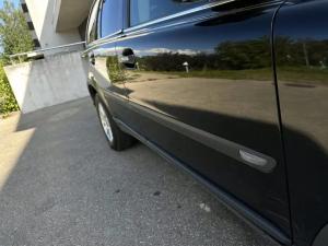 Black Volvo XC90 2006 in Riga, with an engine capacity of 2.40 L and mileage of 280 thousand km for 4290 €, photo 16 on AUTOMOTO.COM.LV