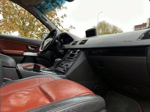 Black Volvo XC90 2006 in Riga, with an engine capacity of 2.40 L and mileage of 349 thousand km for 3690 €, photo 17 on AUTOMOTO.COM.LV