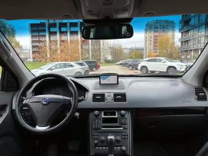 Black Volvo XC90 2006 in Riga, with an engine capacity of 2.40 L and mileage of 349 thousand km for 3690 €, photo 22 on AUTOMOTO.COM.LV