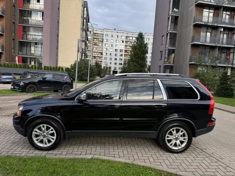 Melns Volvo XC90 2006 Rīga, ar dzinēja tilpumu 2.40 L un nobraukumu 324 tūkst. km par 3990 €, foto 6 vietnē AUTOMOTO.COM.LV