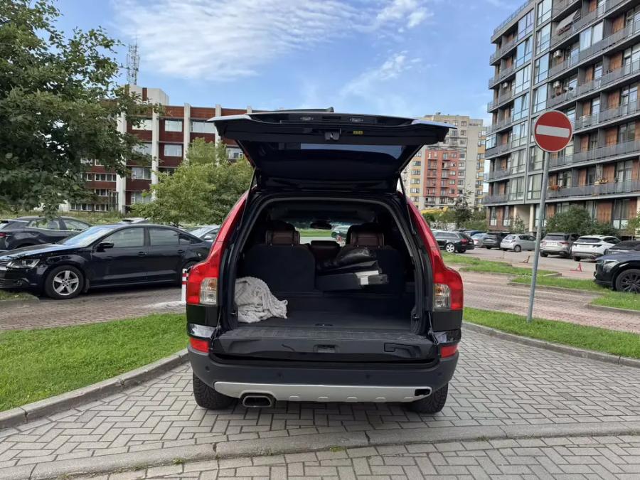 Melns Volvo XC90 2006 Rīga, ar dzinēja tilpumu 2.40 L un nobraukumu 324 tūkst. km par 3990 €, foto 14 vietnē AUTOMOTO.COM.LV