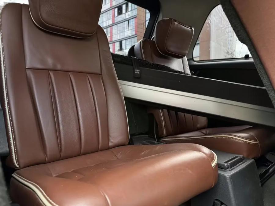 Melns Volvo XC90 2006 Rīga, ar dzinēja tilpumu 2.40 L un nobraukumu 324 tūkst. km par 3990 €, foto 24 vietnē AUTOMOTO.COM.LV