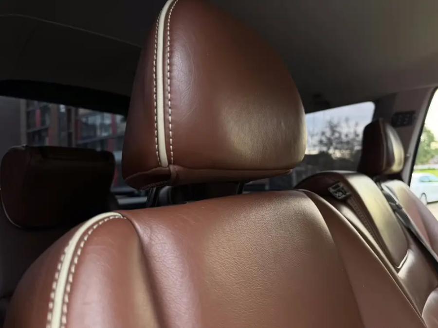 Melns Volvo XC90 2006 Rīga, ar dzinēja tilpumu 2.40 L un nobraukumu 324 tūkst. km par 3990 €, foto 25 vietnē AUTOMOTO.COM.LV