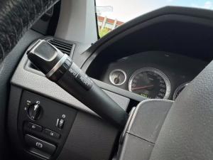Melns Volvo XC90 2006 Rīga, ar dzinēja tilpumu 2.40 L un nobraukumu 324 tūkst. km par 3990 €, foto 37 vietnē AUTOMOTO.COM.LV
