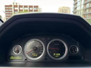 Melns Volvo XC90 2006 Rīga, ar dzinēja tilpumu 2.40 L un nobraukumu 324 tūkst. km par 3990 €, foto 38 vietnē AUTOMOTO.COM.LV