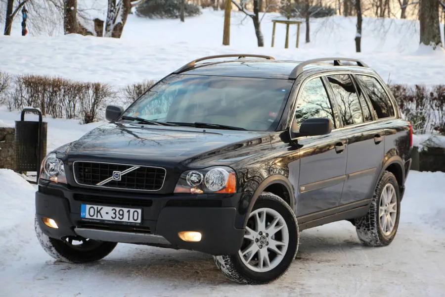 Черный Вольво ХС90 2006 в Марупе, объемом двигателя 2.40 л и пробегом 360 тыс. км за 5850 €, фото 3 на AUTOMOTO.COM.LV