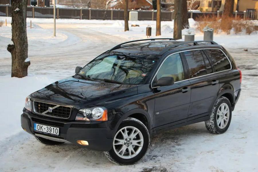 Черный Вольво ХС90 2006 в Марупе, объемом двигателя 2.40 л и пробегом 360 тыс. км за 5850 €, фото 7 на AUTOMOTO.COM.LV