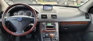 Melns Volvo XC90 2006 Rīga, ar dzinēja tilpumu 2.40 L un nobraukumu 274 tūkst. km par 8900 €, foto 27 vietnē AUTOMOTO.COM.LV