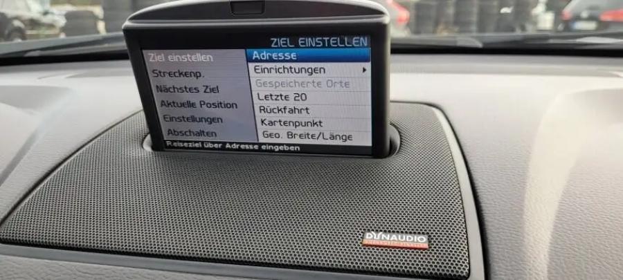 Melns Volvo XC90 2006 Rīga, ar dzinēja tilpumu 2.40 L un nobraukumu 274 tūkst. km par 8900 €, foto 30 vietnē AUTOMOTO.COM.LV