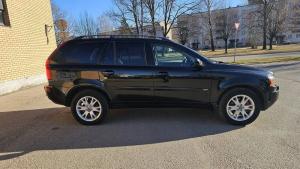 Melns Volvo XC90 2006 Rīga, ar dzinēja tilpumu 2.40 L un nobraukumu 280 tūkst. km par 2750 €, foto 5 vietnē AUTOMOTO.COM.LV