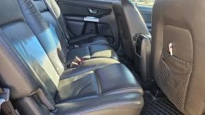 Melns Volvo XC90 2006 Rīga, ar dzinēja tilpumu 2.40 L un nobraukumu 280 tūkst. km par 2750 €, foto 17 vietnē AUTOMOTO.COM.LV