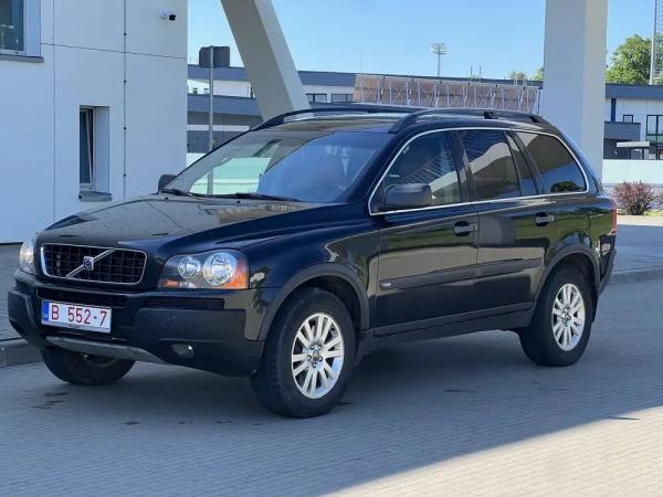 Black Volvo XC90 2006 in Rezekne, with an engine capacity of 2.40 L and mileage of 325 thousand km for 4400 €, photo 2 on AUTOMOTO.COM.LV