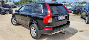 Melns Volvo XC90 2006 Rīga, ar dzinēja tilpumu 2.40 L un nobraukumu 248 tūkst. km par 8200 €, foto 4 vietnē AUTOMOTO.COM.LV