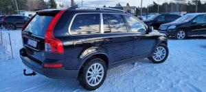 Black Volvo XC90 2006 in Riga, with an engine capacity of 2.40 L and mileage of 248 thousand km for 8900 €, photo 11 on AUTOMOTO.COM.LV