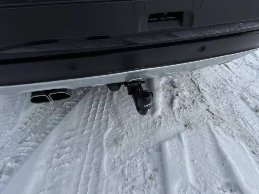 Black Volvo XC90 2006 in Riga, with an engine capacity of 2.40 L and mileage of 340 thousand km for 5100 €, photo 32 on AUTOMOTO.COM.LV