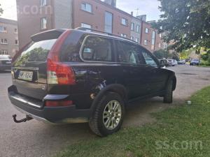Melns Volvo XC90 2006 Aizkraukle, ar dzinēja tilpumu 2.40 L un nobraukumu 400 tūkst. km par 3200 €, foto 4 vietnē AUTOMOTO.COM.LV