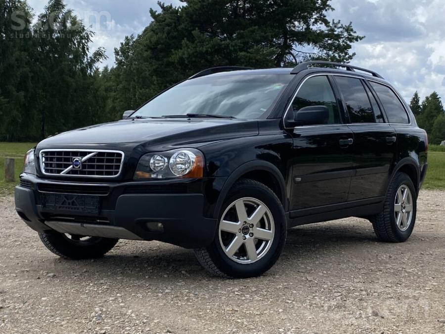 Black Volvo XC90 2006 in Riga, with an engine capacity of 2.40 L and mileage of 333 thousand km for 5250 €, photo 4 on AUTOMOTO.COM.LV
