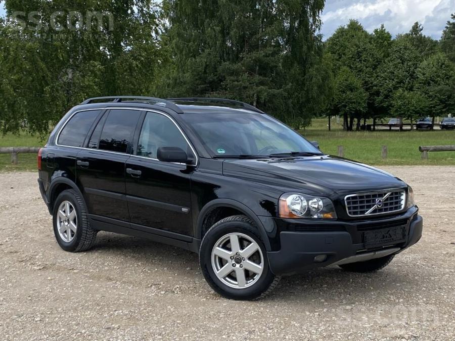 Black Volvo XC90 2006 in Riga, with an engine capacity of 2.40 L and mileage of 333 thousand km for 5250 €, photo 7 on AUTOMOTO.COM.LV