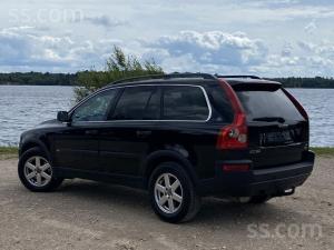 Black Volvo XC90 2006 in Riga, with an engine capacity of 2.40 L and mileage of 333 thousand km for 5250 €, photo 10 on AUTOMOTO.COM.LV