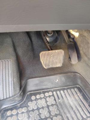 Melns Volvo XC90 2006 Radviliškis, ar dzinēja tilpumu 2.40 L un nobraukumu 300 tūkst. km par 5500 €, foto 19 vietnē AUTOMOTO.COM.LV