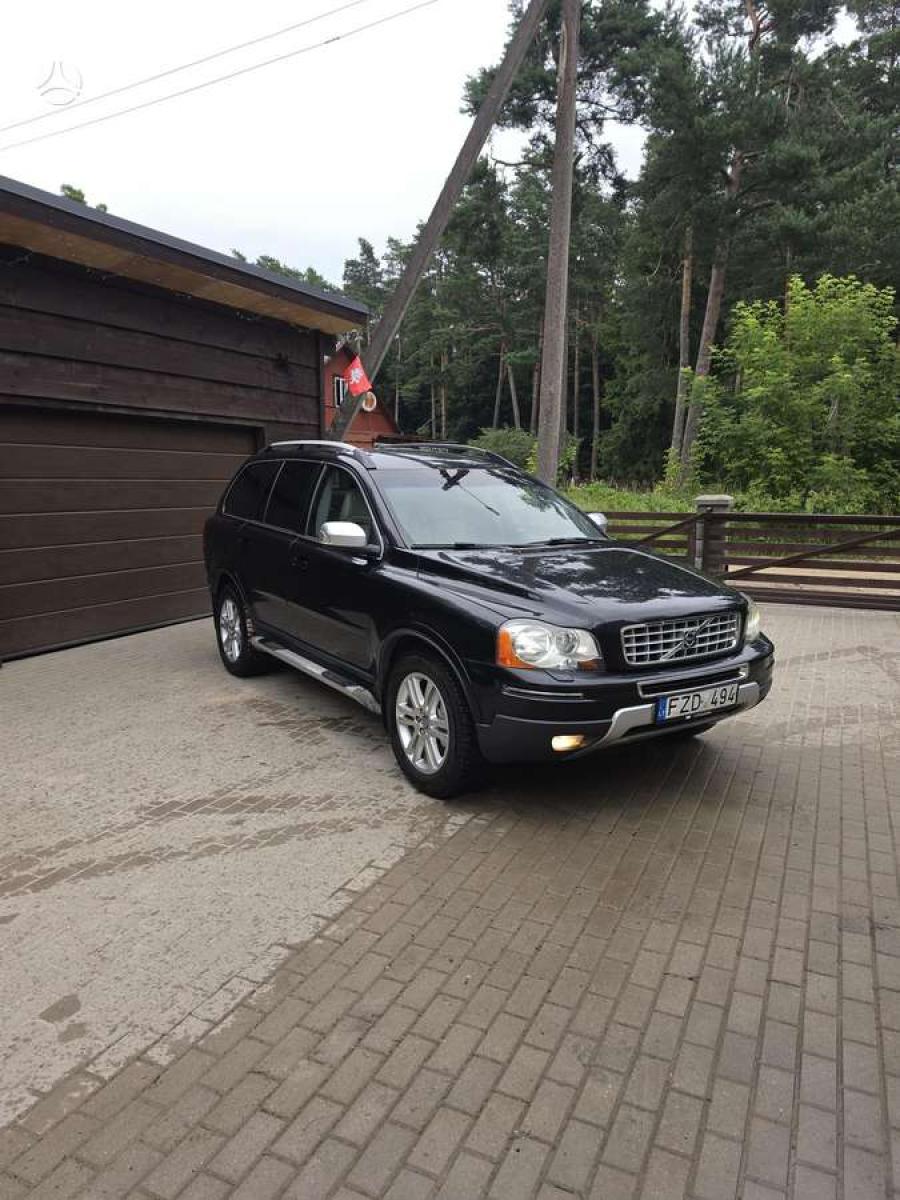 Черный Вольво ХС90 2006 в Укмерге, объемом двигателя 2.40 л и пробегом 355 тыс. км за 6500 €, фото 3 на AUTOMOTO.COM.LV