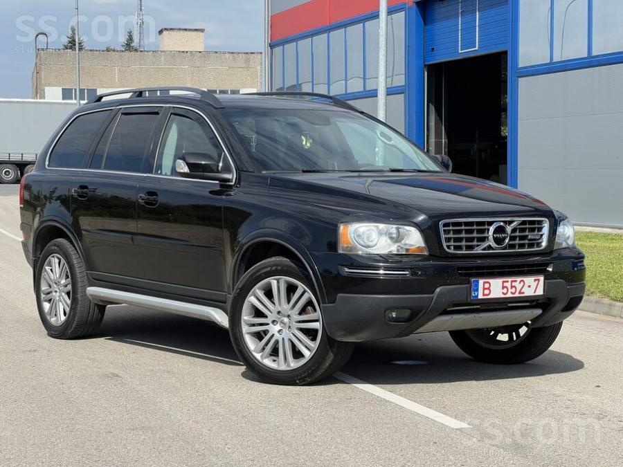 Melns Volvo XC90 2006 Rēzekne, ar dzinēja tilpumu 2.40 L un nobraukumu 352 tūkst. km par 7790 €, foto 4 vietnē AUTOMOTO.COM.LV
