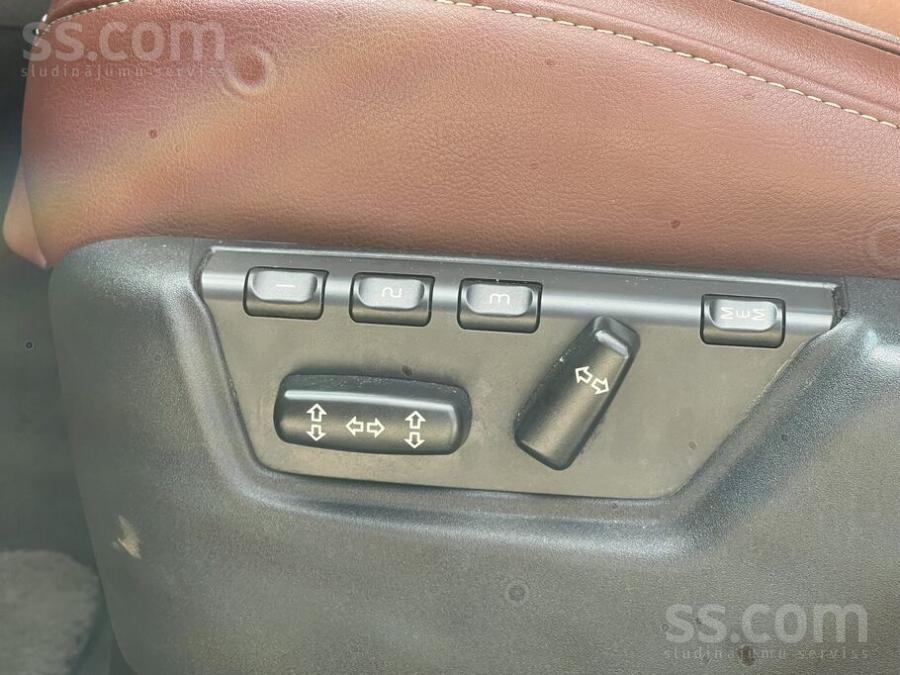 Melns Volvo XC90 2006 Rēzekne, ar dzinēja tilpumu 2.40 L un nobraukumu 352 tūkst. km par 7790 €, foto 18 vietnē AUTOMOTO.COM.LV