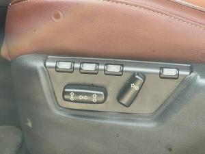 Black Volvo XC90 2006 in Rezekne, with an engine capacity of 2.40 L and mileage of 352 thousand km for 7790 €, photo 18 on AUTOMOTO.COM.LV