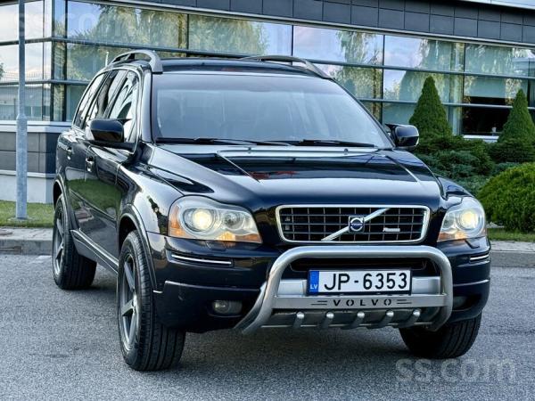 Черный Вольво ХС90 2006 в Рига, объемом двигателя 2.40 л и пробегом 0 тыс. км за 3950 €, фото 1 на AUTOMOTO.COM.LV