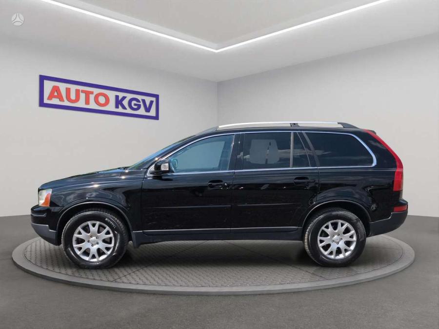 Melns Volvo XC90 2006 Viļņa, ar dzinēja tilpumu 2.40 L un nobraukumu 261 tūkst. km par 6999 €, foto 3 vietnē AUTOMOTO.COM.LV