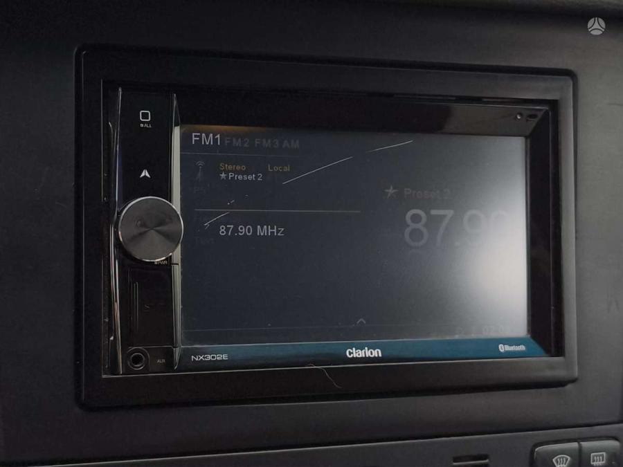 Melns Volvo XC90 2006 Viļņa, ar dzinēja tilpumu 2.40 L un nobraukumu 261 tūkst. km par 6999 €, foto 19 vietnē AUTOMOTO.COM.LV