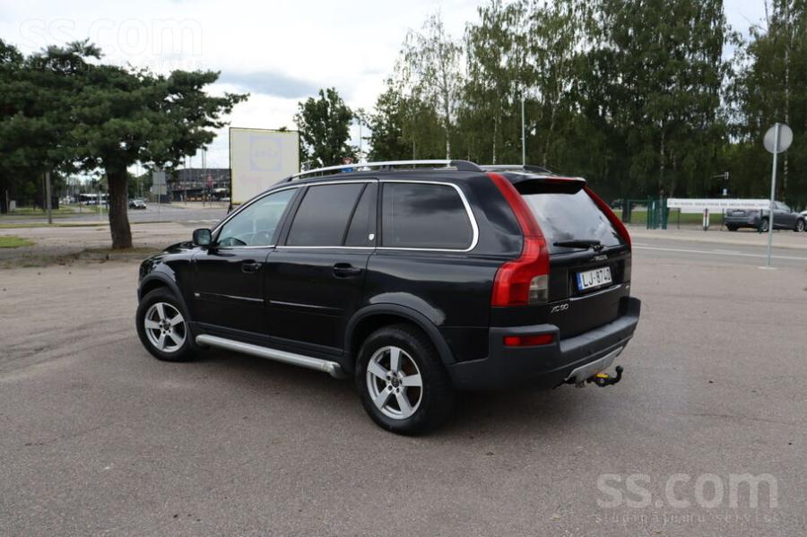 Melns Volvo XC90 2006 Rīga, ar dzinēja tilpumu 2.40 L un nobraukumu 331 tūkst. km par 2890 €, foto 6 vietnē AUTOMOTO.COM.LV