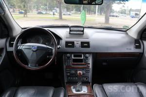 Melns Volvo XC90 2006 Rīga, ar dzinēja tilpumu 2.40 L un nobraukumu 331 tūkst. km par 2890 €, foto 10 vietnē AUTOMOTO.COM.LV