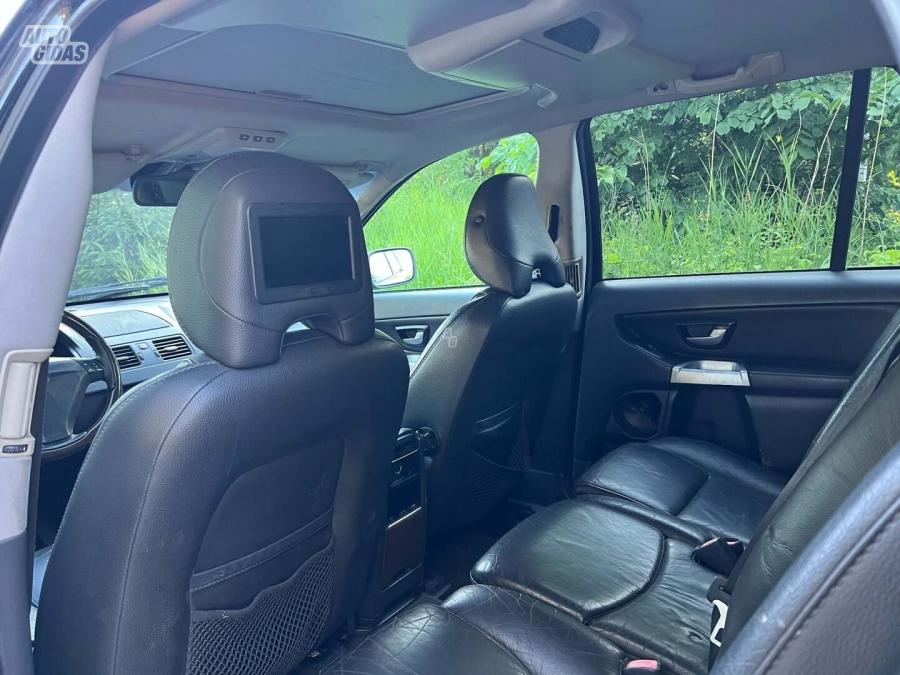 Melns Volvo XC90 2006 Klaipėda, ar dzinēja tilpumu 2.90 L un nobraukumu 206 tūkst. km par 1495 €, foto 6 vietnē AUTOMOTO.COM.LV