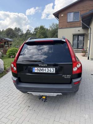 Melns Volvo XC90 2006 Kauņa, ar dzinēja tilpumu 2.92 L un nobraukumu 300 tūkst. km par 1350 €, foto 8 vietnē AUTOMOTO.COM.LV
