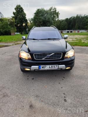 Black Volvo XC90 2006 in Jelgava, with an engine capacity of 2.40 L and mileage of 333 thousand km for 5500 €, photo  on AUTOMOTO.COM.LV