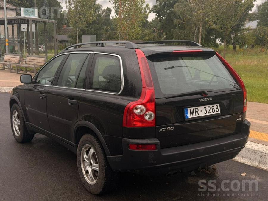 Melns Volvo XC90 2006 Rīga, ar dzinēja tilpumu 2.40 L un nobraukumu 272 tūkst. km par 4200 €, foto 7 vietnē AUTOMOTO.COM.LV