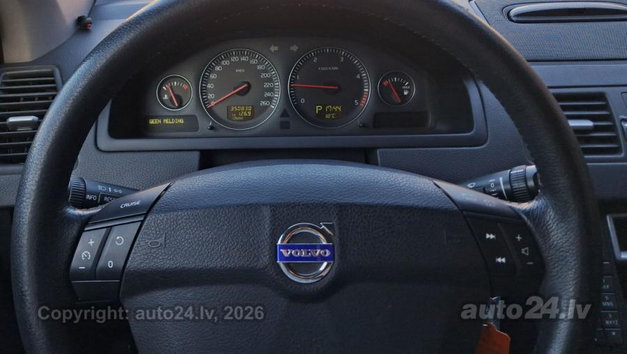 Черный Вольво ХС90 2006 в Пайде, объемом двигателя 2.40 л и пробегом 350 тыс. км за 5950 €, фото 14 на AUTOMOTO.COM.LV