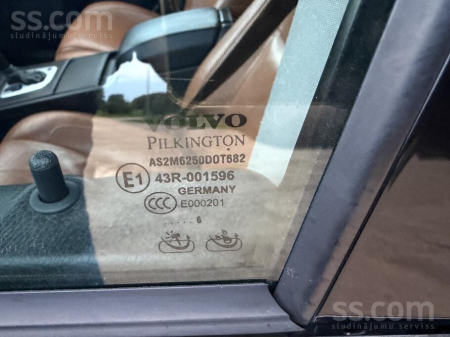 Черный Вольво ХС90 2006 в Огре, объемом двигателя 2.40 л и пробегом 420 тыс. км за 4850 €, фото 10 на AUTOMOTO.COM.LV