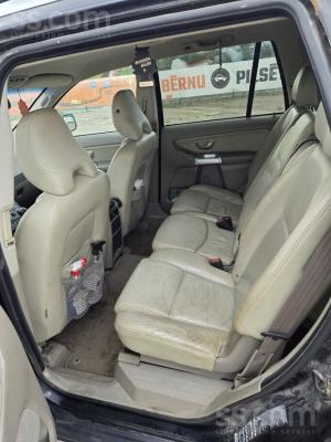 Melns Volvo XC90 2006 Bauska, ar dzinēja tilpumu 2.40 L un nobraukumu 334 tūkst. km par 2950 €, foto 5 vietnē AUTOMOTO.COM.LV