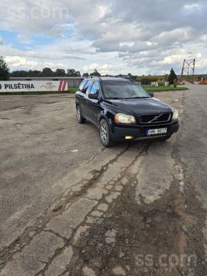Melns Volvo XC90 2006 Bauska, ar dzinēja tilpumu 2.40 L un nobraukumu 334 tūkst. km par 2950 €, foto 10 vietnē AUTOMOTO.COM.LV