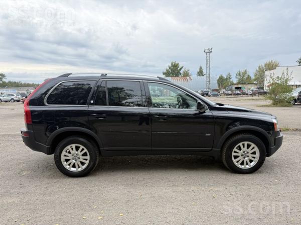 Melns Volvo XC90 2006 Rīga, ar dzinēja tilpumu 2.40 L un nobraukumu 285 tūkst. km par 5780 €, foto 8 vietnē AUTOMOTO.COM.LV