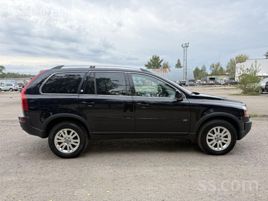 Melns Volvo XC90 2006 Rīga, ar dzinēja tilpumu 2.40 L un nobraukumu 285 tūkst. km par 5780 €, foto 8 vietnē AUTOMOTO.COM.LV