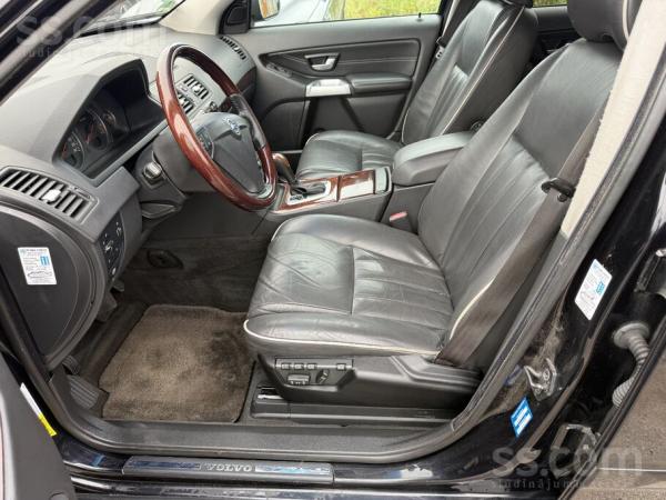 Melns Volvo XC90 2006 Rīga, ar dzinēja tilpumu 2.40 L un nobraukumu 285 tūkst. km par 5780 €, foto 11 vietnē AUTOMOTO.COM.LV