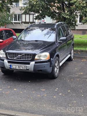Black Volvo XC90 2006 in Riga, with an engine capacity of 2.40 L and mileage of 332 thousand km for 3000 €, photo  on AUTOMOTO.COM.LV