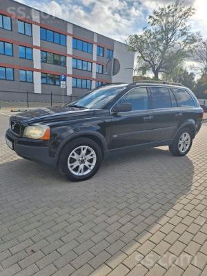 Melns Volvo XC90 2006 Jelgava, ar dzinēja tilpumu 2.40 L un nobraukumu 286 tūkst. km par 5000 €, foto 3 vietnē AUTOMOTO.COM.LV