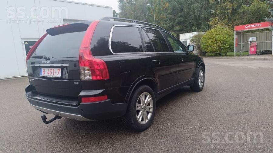 Melns Volvo XC90 2006 Rīga, ar dzinēja tilpumu 2.40 L un nobraukumu 278 tūkst. km par 5500 €, foto 6 vietnē AUTOMOTO.COM.LV